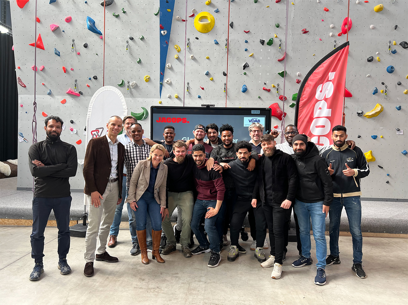 Firma Jacops en Rising You slaan handen in mekaar om anderstalige ...